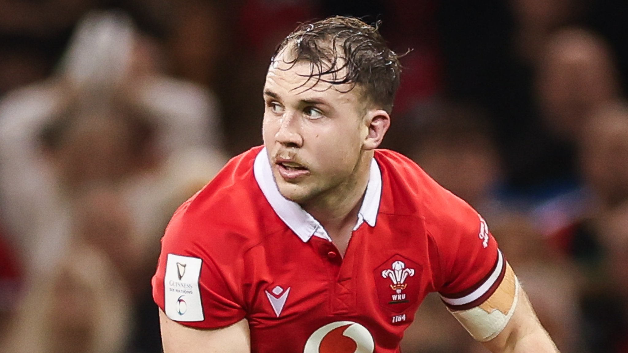 Six Nations 2024 New Wales fly half Ioan Lloyd expected to face England after hamstring issue BBC Sport