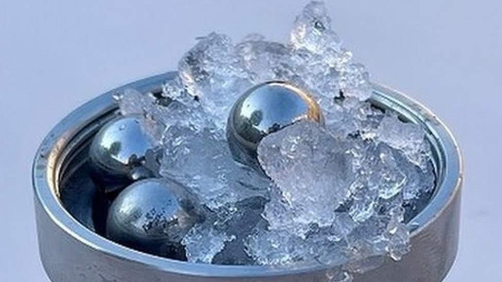 Solids Ice