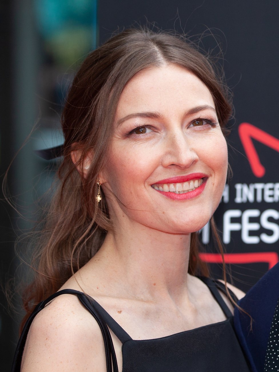 Kelly Macdonald opens Edinburgh Film Festival with Puzzle - BBC News