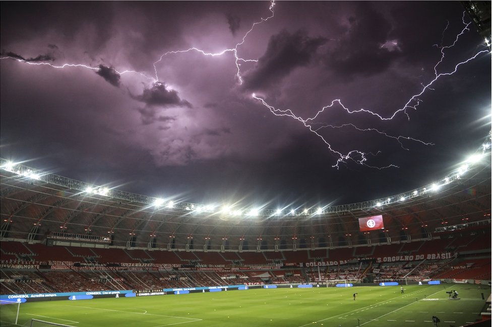 Week in pictures: 28 November - 4 December 2020 - BBC News