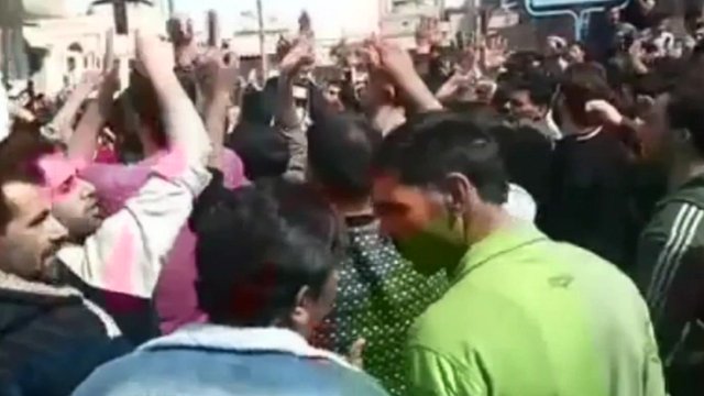 Syria: Five-year milestone since protests lead to civil war - BBC News