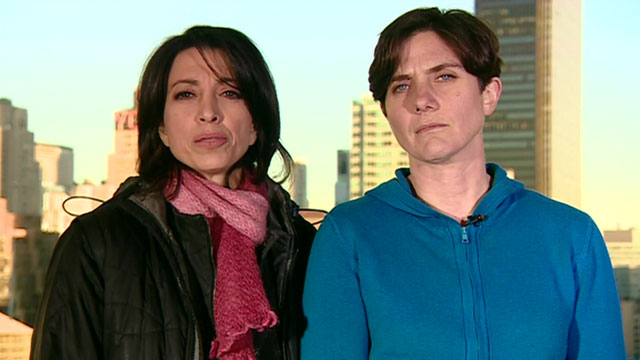 Making of a Murderer: Filmmakers hit out at critics - BBC News