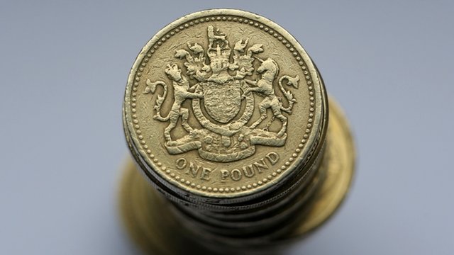 Last round pound coin minted - BBC News