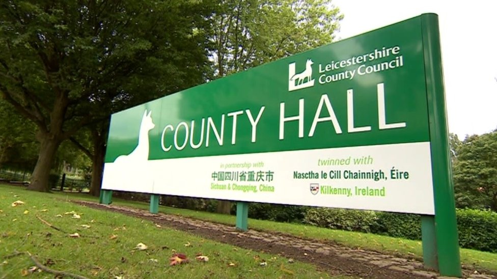 Leicestershire County Council to 'find extra £40m' in savings - BBC News
