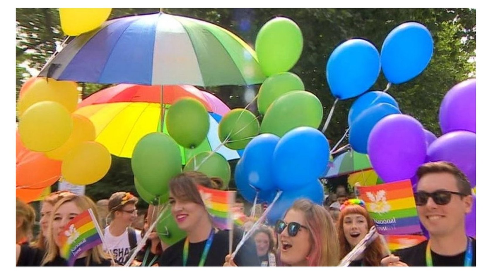Following Bristol's Pride festivities across the day - BBC News