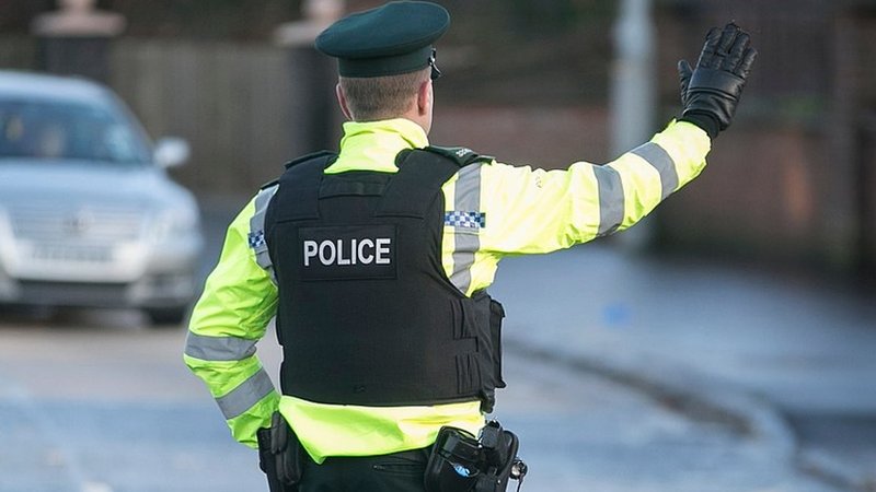 Psni Pay Rise For Thousands Of Officers Bbc News