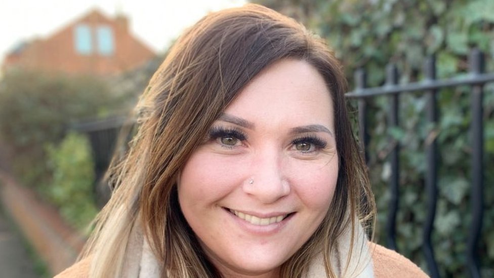 Denise Pitt's Instagram, Twitter & Facebook on IDCrawl