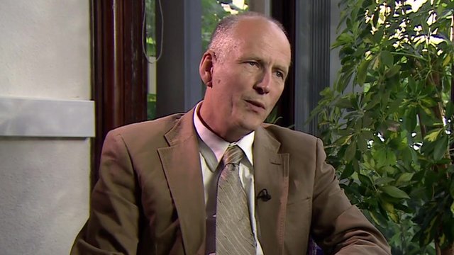 Alzheimer's drug results may herald 'radical breakthrough' - BBC News