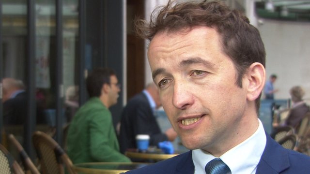 Queen's reign: '63 years is nothing to celebrate' - BBC News