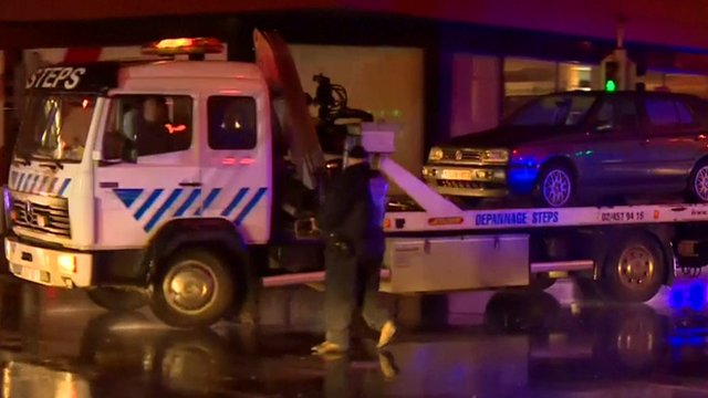 Paris attacks: What we know of attackers - BBC News