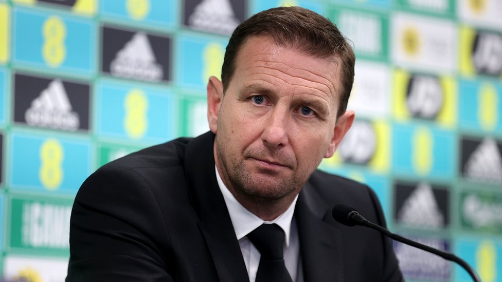 Northern Ireland manager Ian Baraclough has been sacked - CBBC Newsround