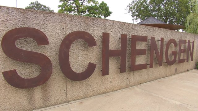 How the Schengen area of free EU movement was created - BBC News