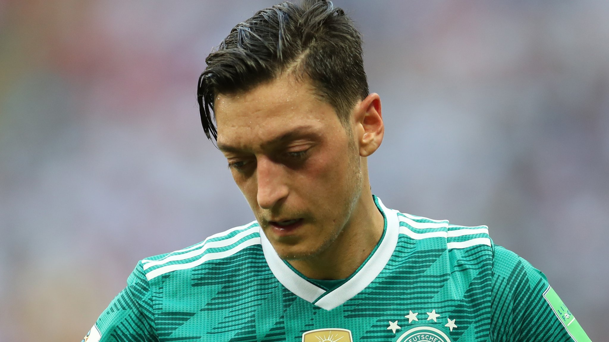 Ozil Hairstyle Mesut Ozil: Arsenal Star Defends Decision To Reject Pay