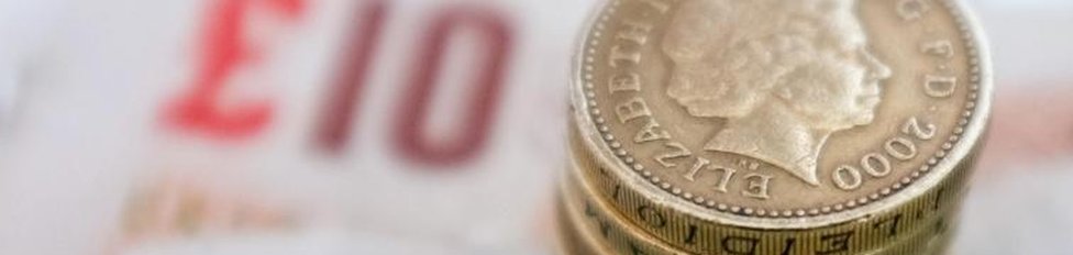 Two million workers receive 4% pay rise - BBC News