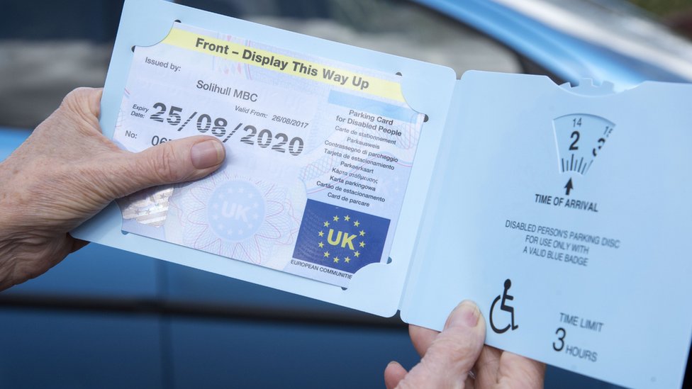 Blue Badge: Định nghĩa, Cách Sử Dụng và Lợi Ích