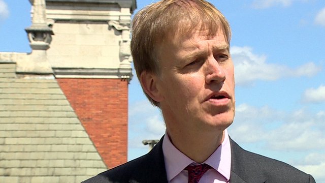 Timms: 'Party must come together' - BBC News