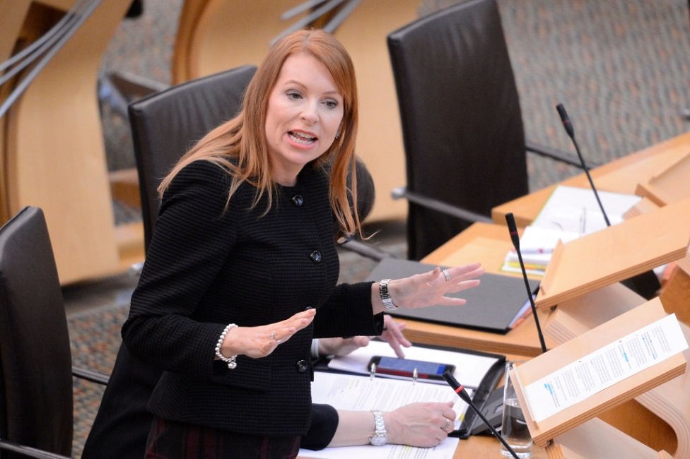 New bill to improve Scotland's family courts published - BBC News