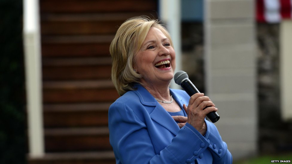 Is it time for Hillary Clinton to panic? - BBC News