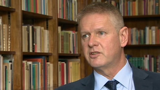 Tuition fees 'unsustainable' for Wales, say universities - BBC News