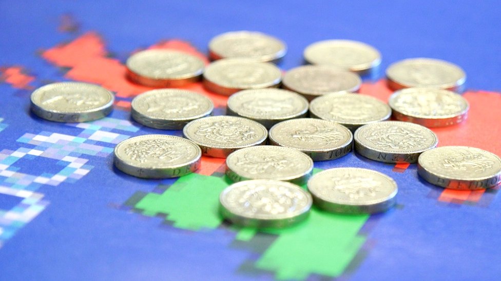 Three effects of Brexit on the City of London - BBC News