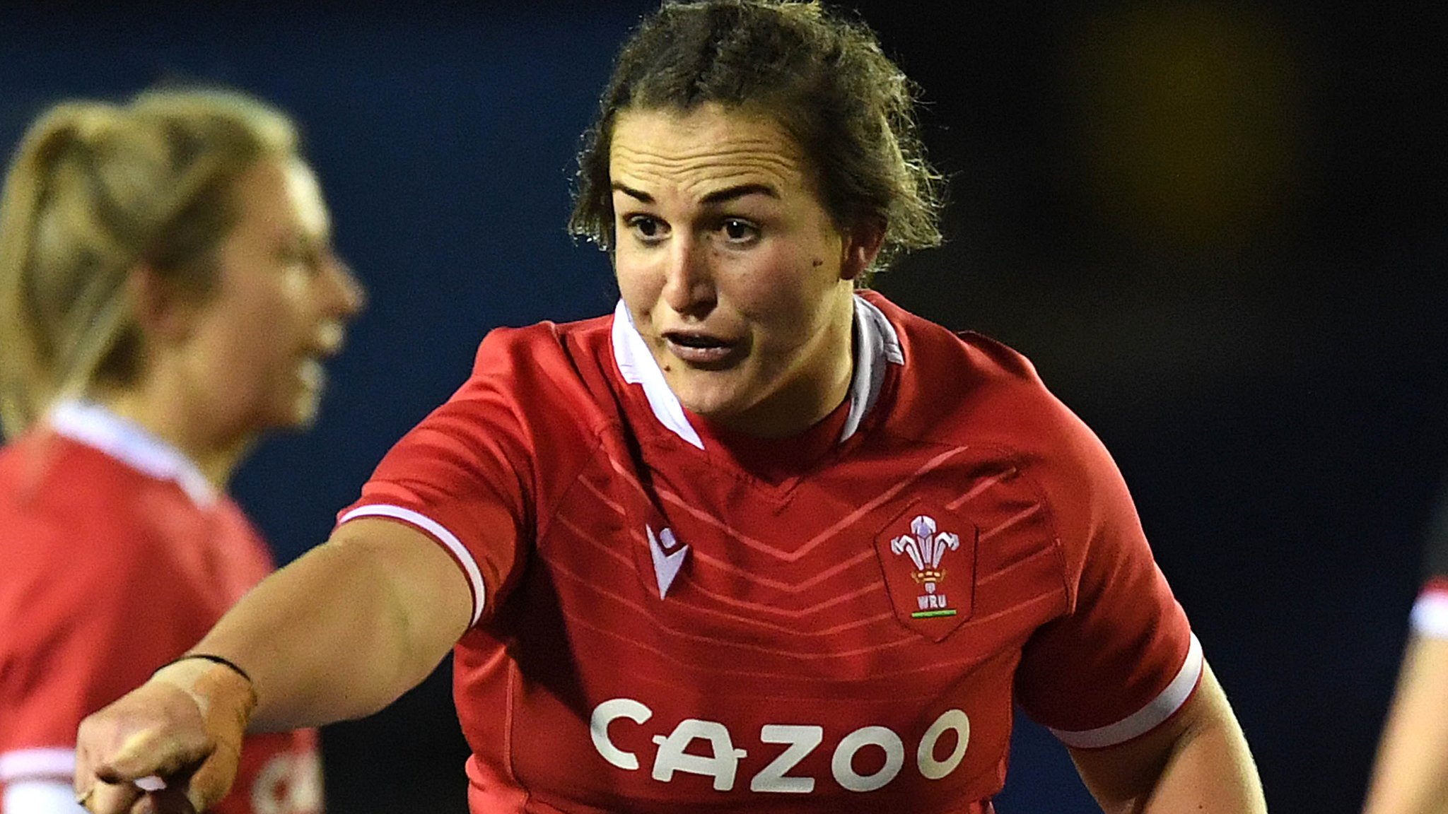 Welsh women's rugby team make history with first professional players ...