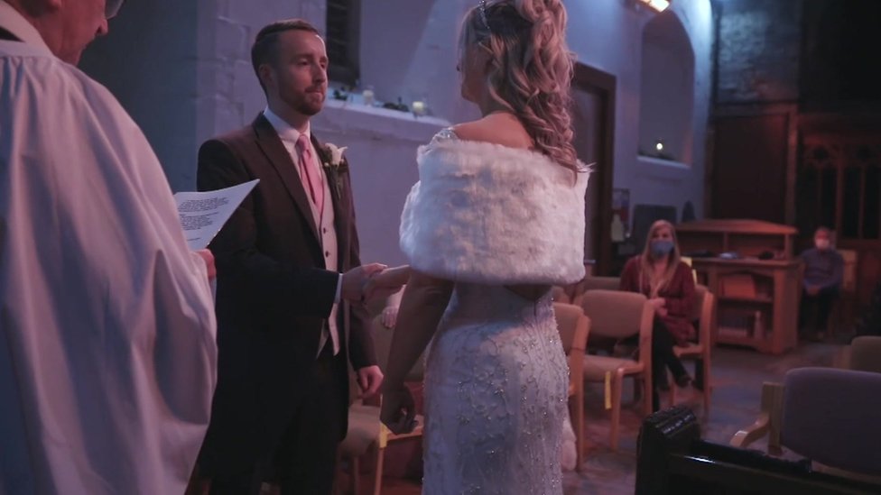Mms Uk Wedding Nat, In Charlie Brear & Jesus Peiro For Her Sheffield