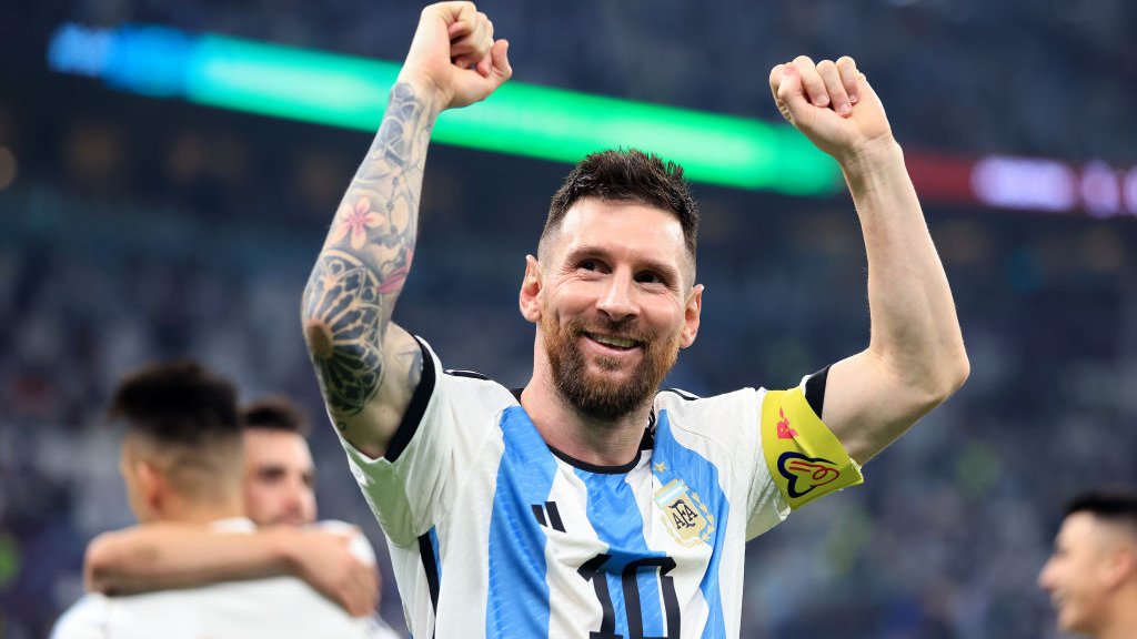 Lionel Messi's magic gets Argentina to World Cup final - CBBC Newsround
