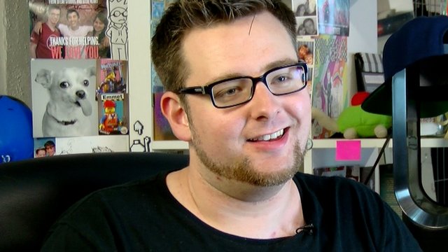 Facebook video 'not a threat' to YouTube - BBC News