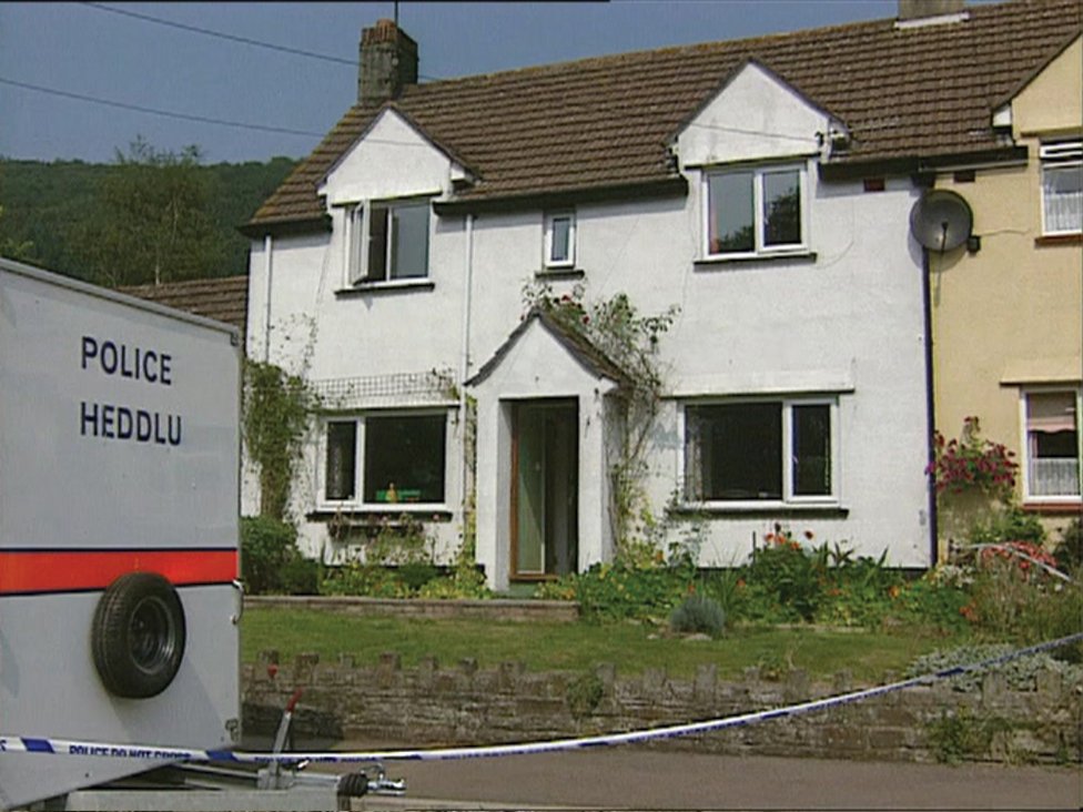 Sandie Bowen murder mystery: The funeral I always hoped to attend - BBC ...