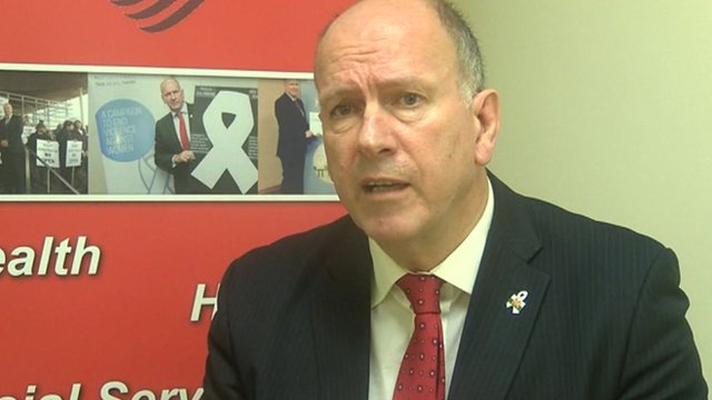 New teachers 'need more practice' to progress - BBC News