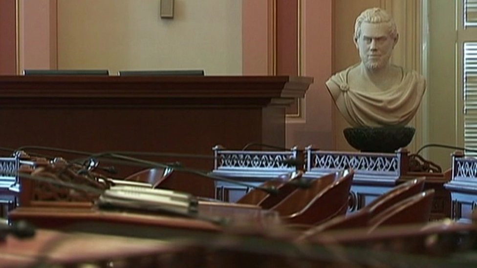 California passes landmark right-to-die bill - BBC News