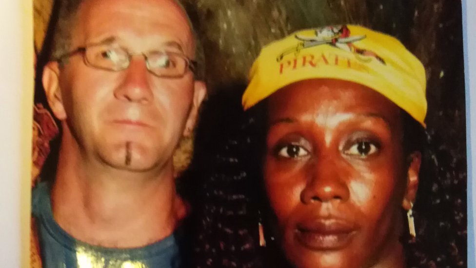 Annette Booth's Instagram, Twitter & Facebook on IDCrawl