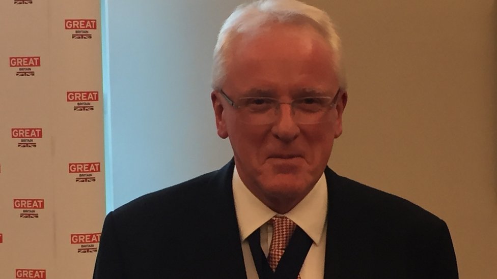 Andrew Parmley's Instagram, Twitter & Facebook on IDCrawl