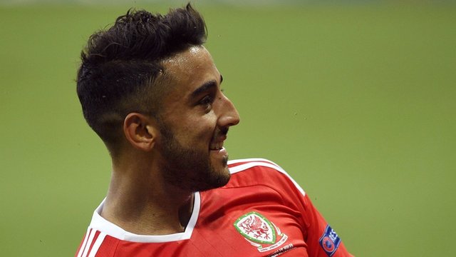 Euro 2016: Wales' Neil Taylor recalls last goal, in 2010 - BBC Sport