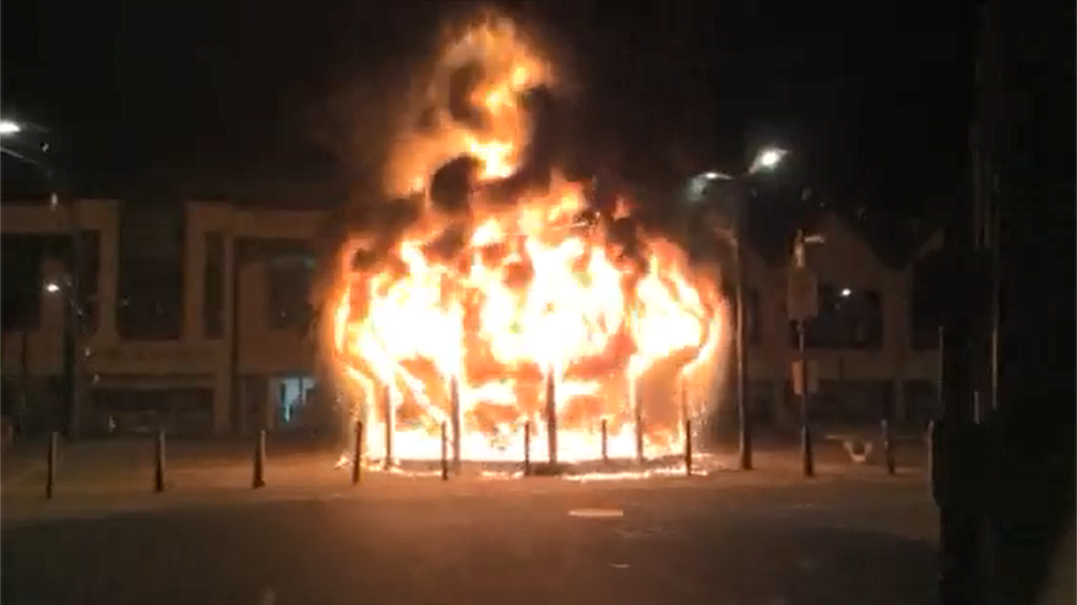 Merry Go Round Meme Job