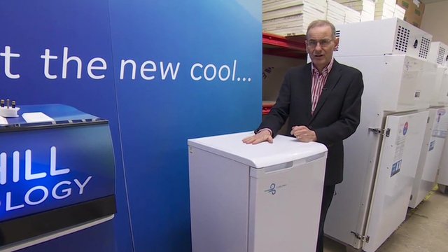 Dearman engine is powered by liquid nitrogen - BBC News