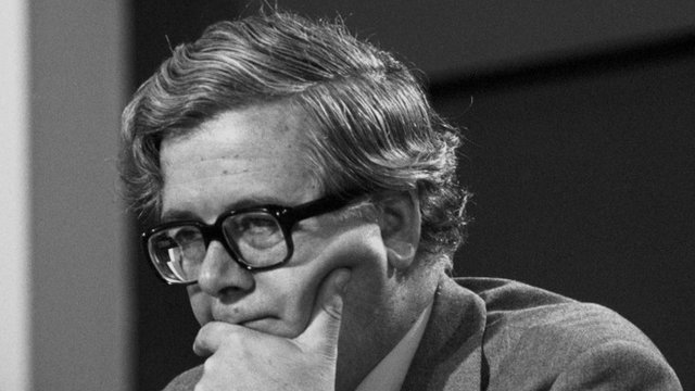 Kenneth Clarke: 'Pleasant demeanour and a steely resolve' - BBC News