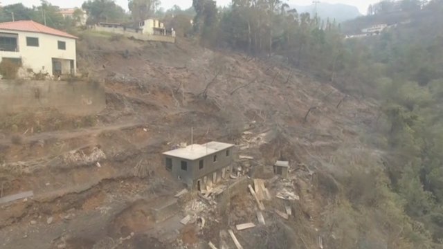 Madeira wildfires: Aerial footage shows destruction - BBC News