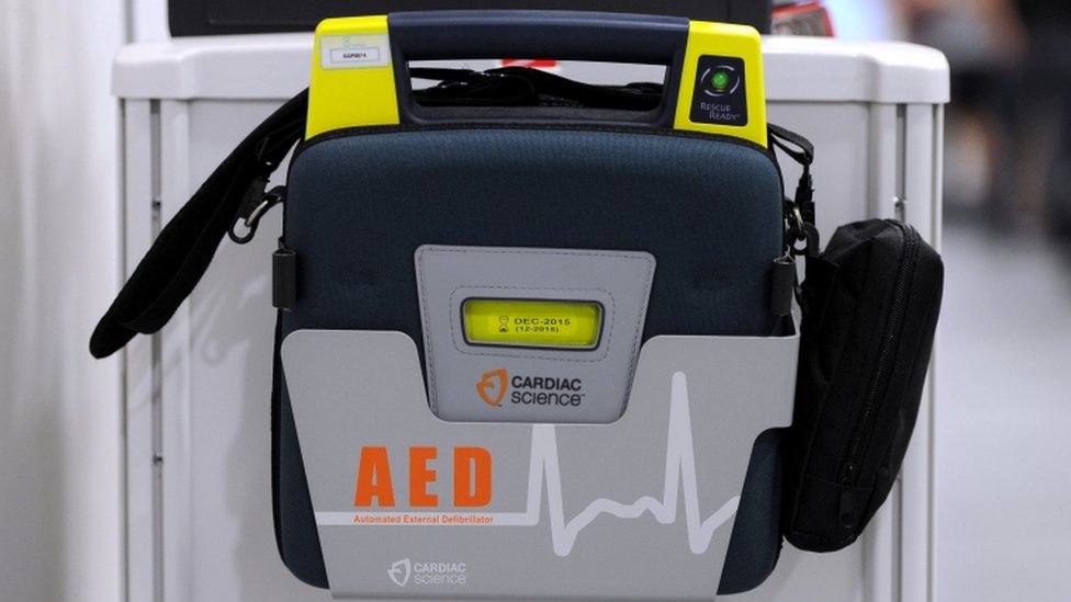 Defibrillators in all state schools by 2023 government say - CBBC Newsround