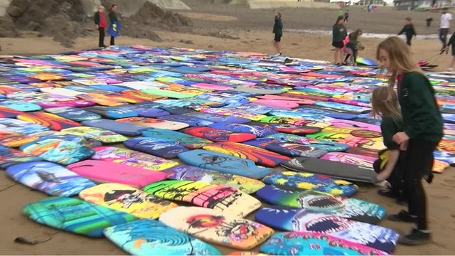 What is a 'nurdle' and why are they a problem? - BBC Newsround