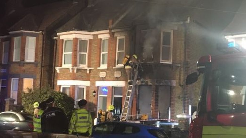 Woman dies in Broadstairs house fire - BBC News