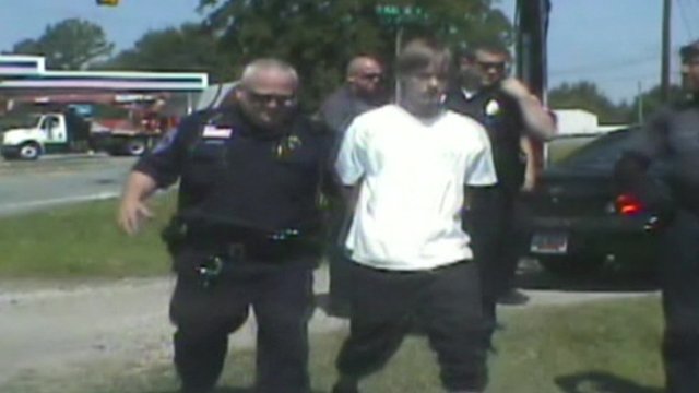 Charleston shootings: Dashcam video of suspect Dylann Roof's arrest ...