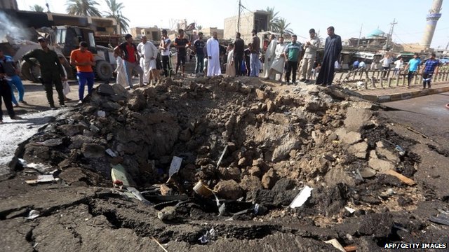 Iraq violence: IS 'behind Iraq car bomb attack' - BBC News