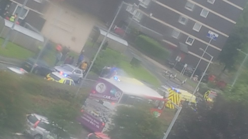 Man dies after 'machete attack' in Wolverhampton - BBC News