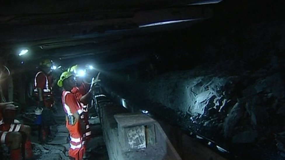 Kellingley Colliery: The end of a way of life underground - BBC News