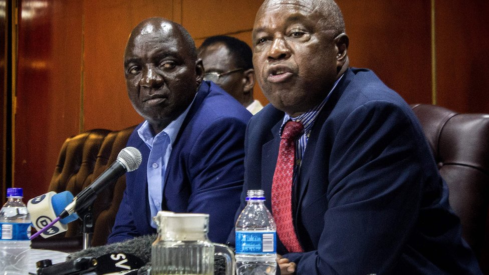 Zimbabwe latest: Ruling Zanu-PF urges Mugabe to step down - BBC News