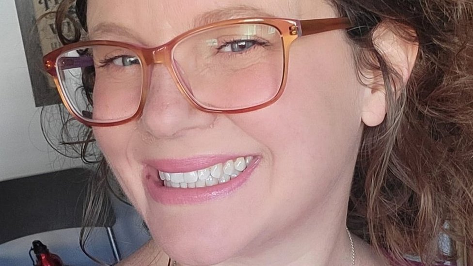 Elise Chamberlain's Instagram, Twitter & Facebook on IDCrawl