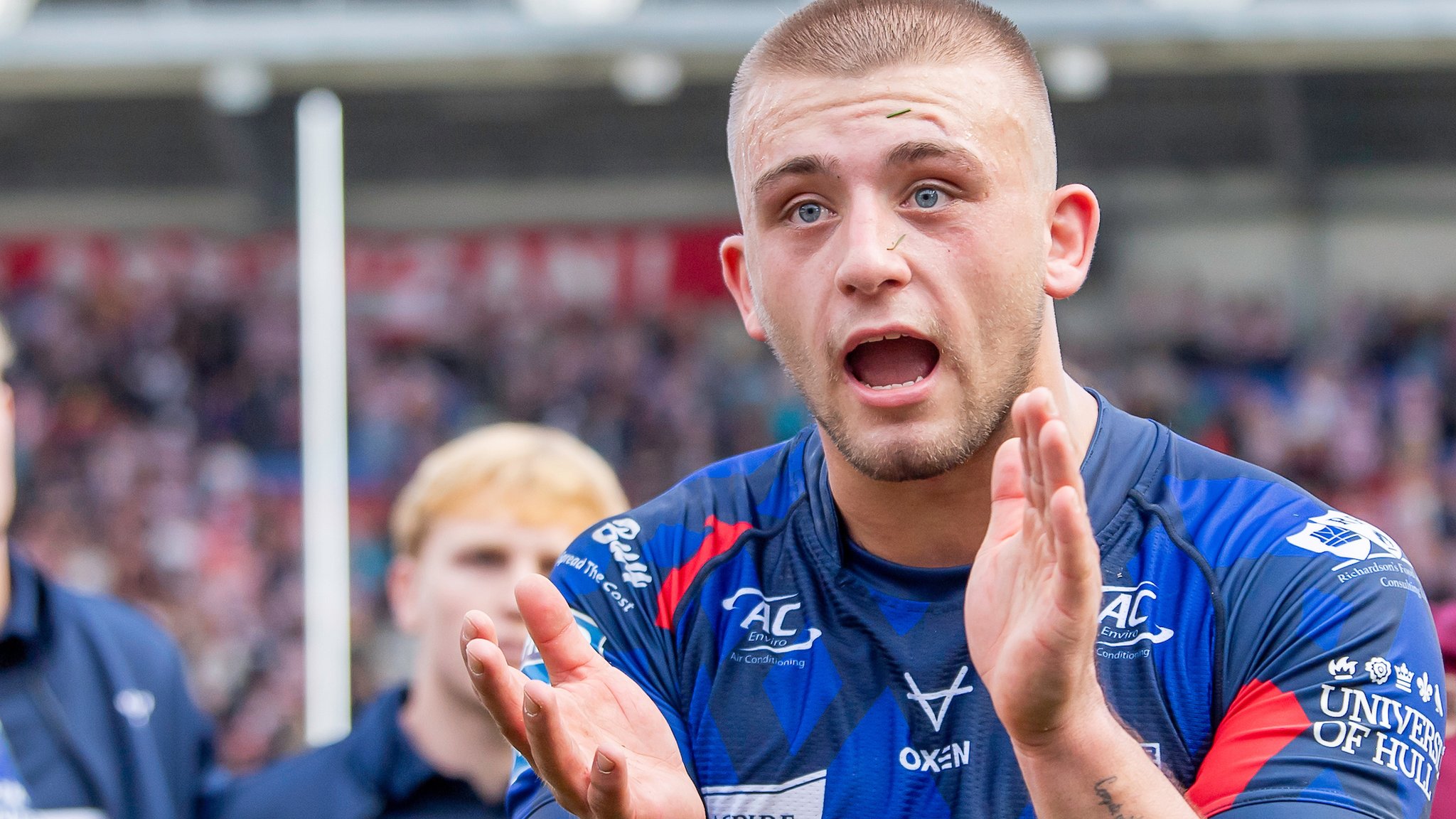 Lewis Hull's Instagram, Twitter & Facebook on IDCrawl