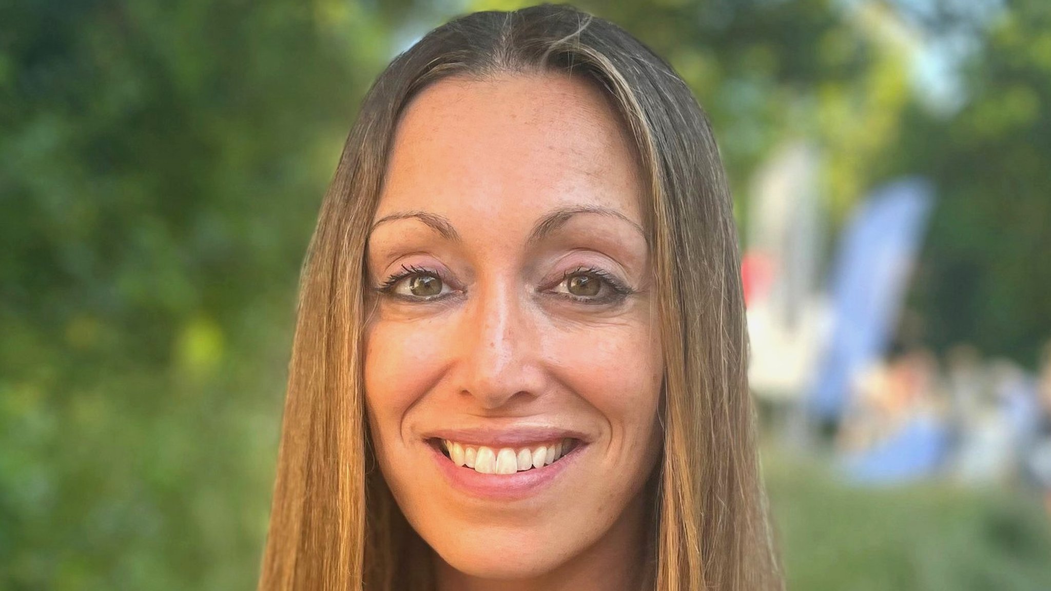 Elizabeth Lowry's Instagram, Twitter & Facebook on IDCrawl