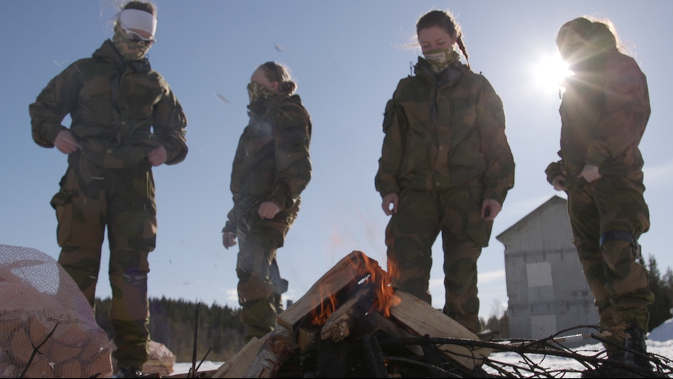 Meet the Hunter Troop: Norway's tough-as-nails female soldiers - BBC News